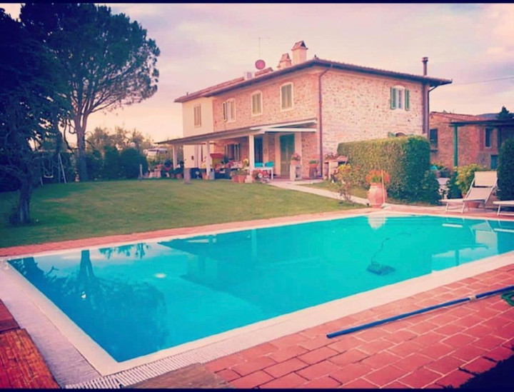 Alloggio Incantevole Con Piscina - Empoli