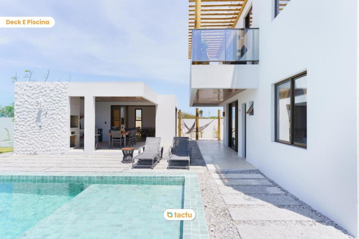 Flamboyant: Casa Moderna En Praia Canoé C/ Rooftop - Brazil
