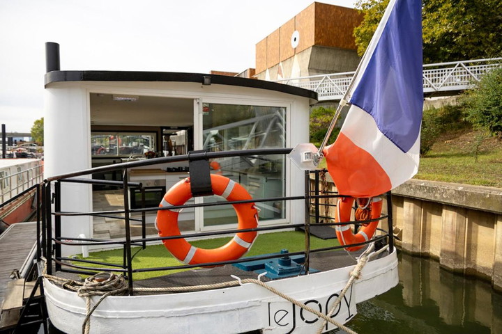 Péniche Insolite Sur La Seine - Près De Paris - Maisons-Laffitte