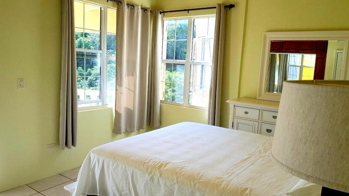 Sunflower Lane Queen Balcony Room Apartment - U.S. Virgin Islands