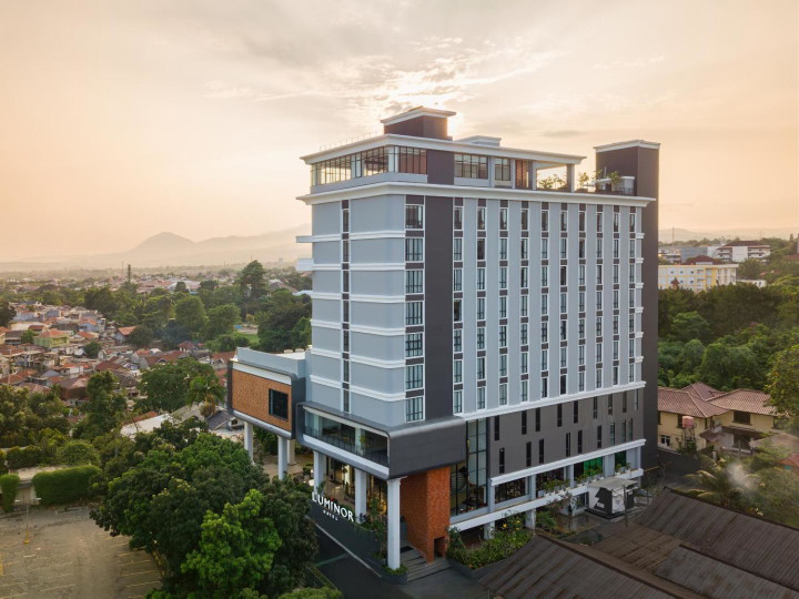 Luminor Hotel Padjadjaran Bogor By Wh - Indonesien
