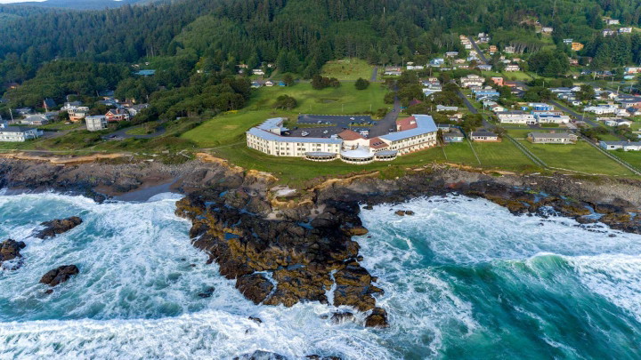 Adobe Resort - Yachats