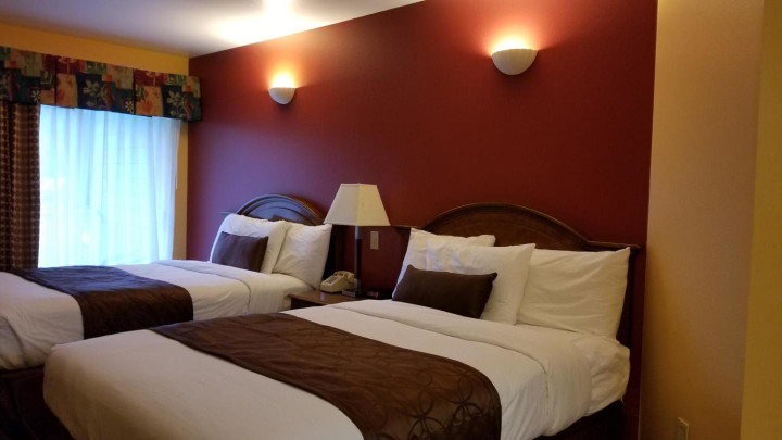 Dew Drop Inn - Forks