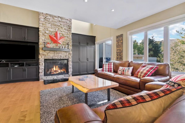Luxurious Sierra Lane Escape - Collingwood