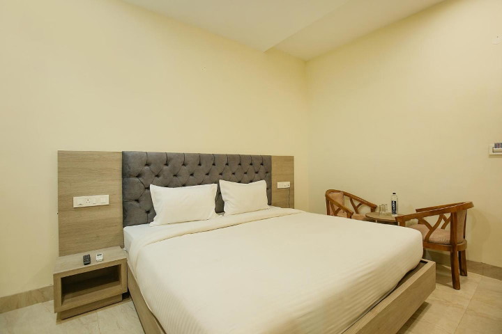 Hotel Melano Ambala Chandigarh Rd Zirakpur Skyjumper Park - Panchkula