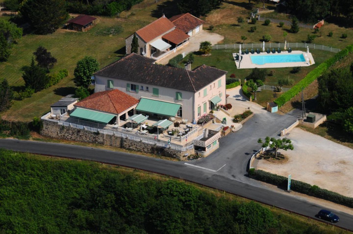 Logis Hôtel Restaurant Spa Les Balcons De L'esperance - Dordogna