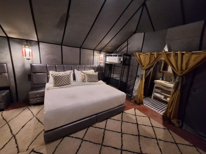 Luxury Desert Camp Amanar - Morocco