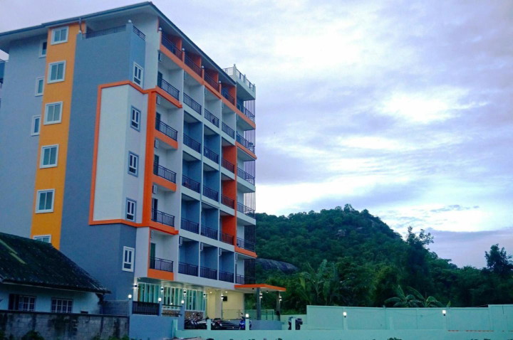 A.d. Living - Prachuap Khiri Khan
