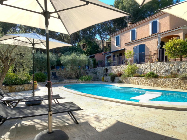 La Chamade Grande Chambre B&b Indépendante - Vitrolles