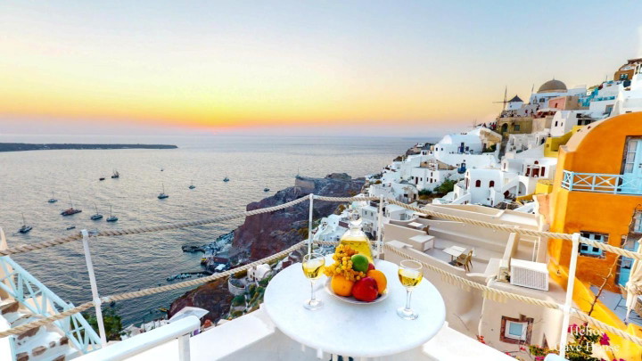 Santorini Paradise Cave Houses - Oia