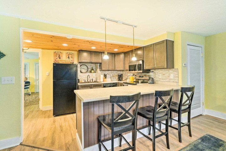 Johnson City Vacation Rental: 1 Block To Etsu - Johnson City, TN