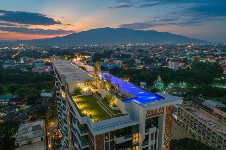 The Astra Sky River Condominium Rooftop Pool - Chiang Mai, Thailand