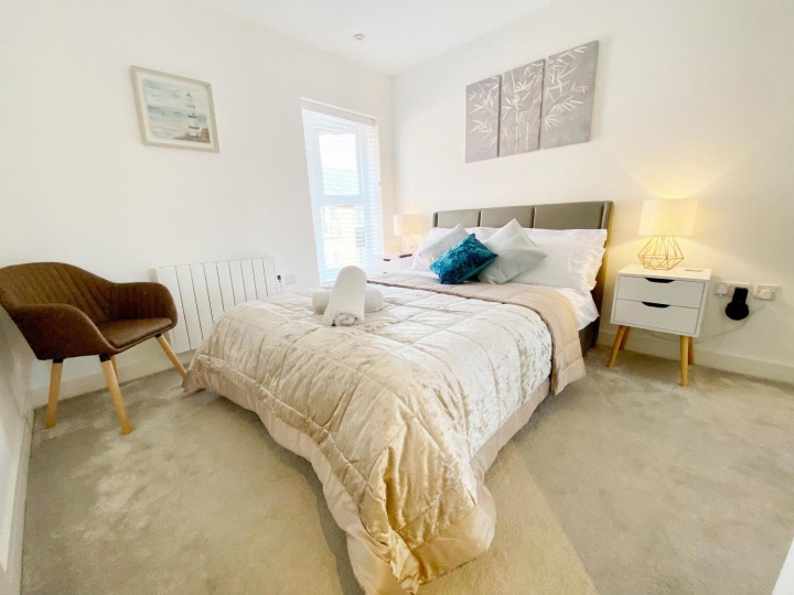 Cosy 2-bedroom Apartment Close To Town Centre Sleeps 4 - Poole