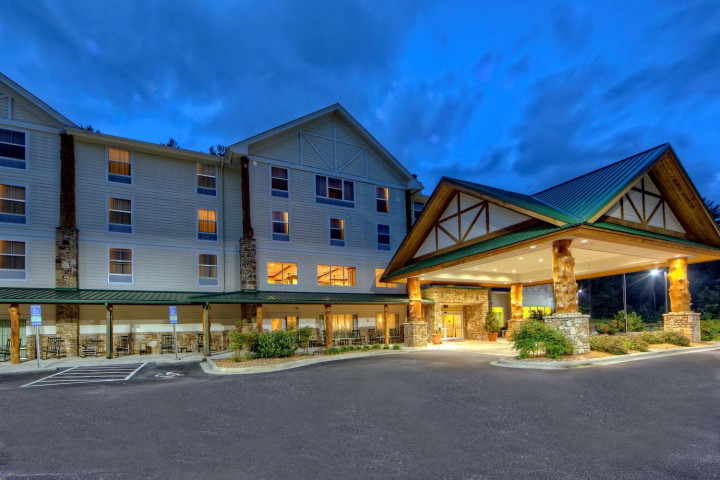 Hampton Inn & Suites Cashiers - Sapphire Valley - Cashiers, NC