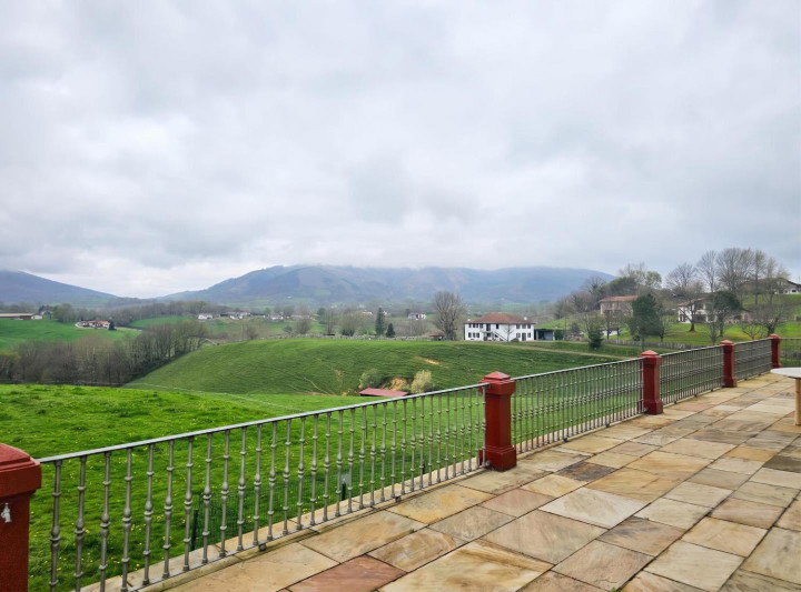 Cosy House With Jacuzzi In Zugarramurdi - Ainhoa