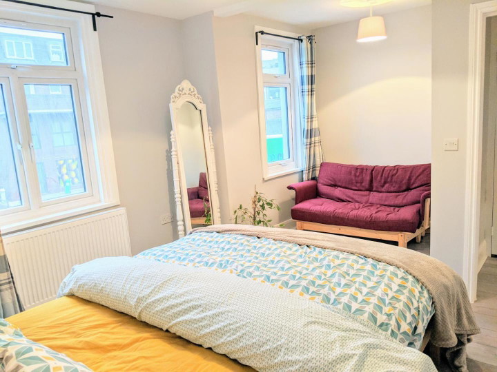 Tophome West Hampstead - Twickenham