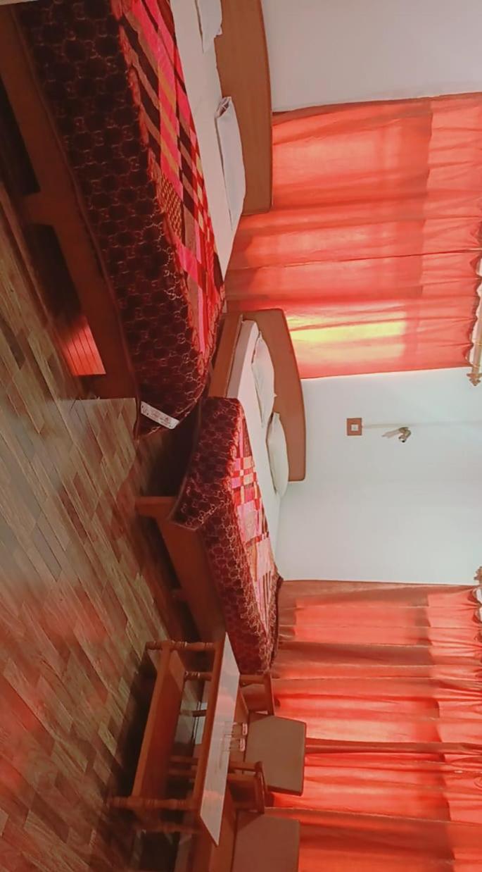 Unique Guest House - Srinagar
