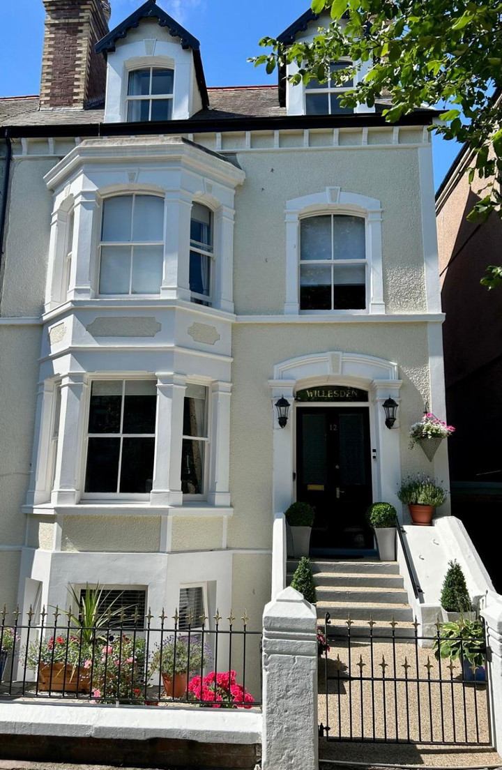 Willesden, Apartment 1, A Beautifully Furnished One Bedroomed Apartment In The Heart Of Llandudno - Conwy