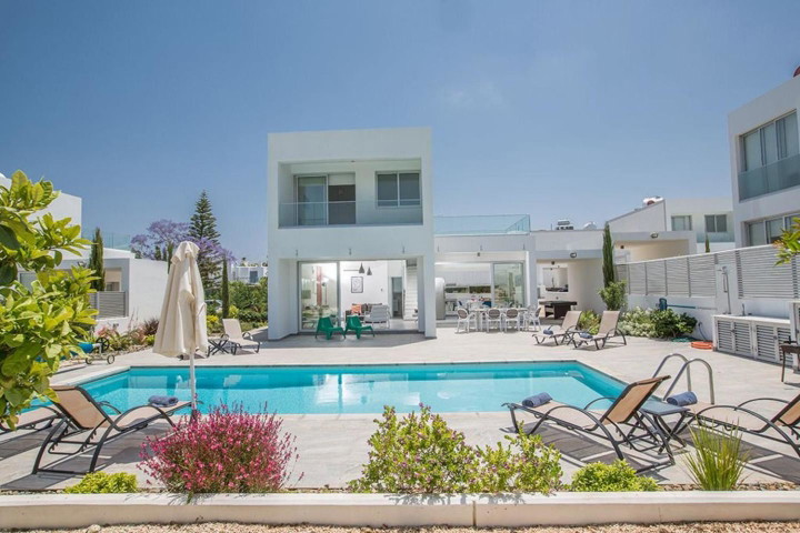 Villa Ochosto Helios - Beautiful 5 Bedroom Protaras Villa - Walking Distance - Northern Cyprus