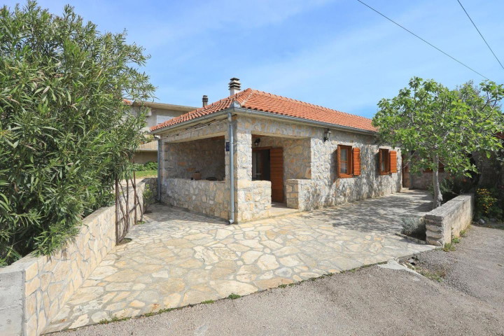Holiday House With A Parking Space Sukosan, Zadar - 18279 - Sukošan