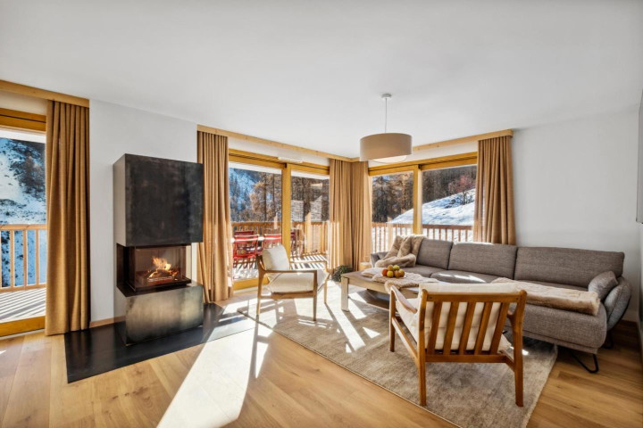 Chalet Les Rahâs By Mrs Miggins - Crans-Montana