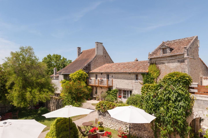 Le Pigeonnier Du Perron Hôtel - Châtellerault