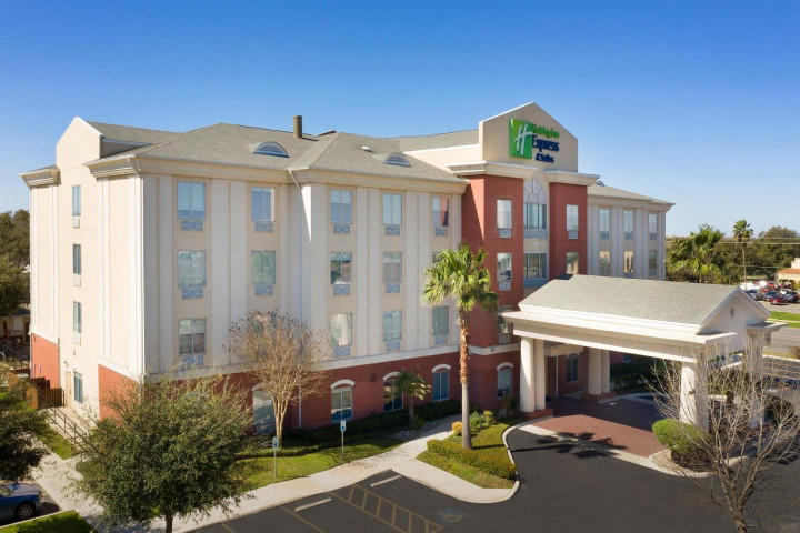 Holiday Inn Express Uvalde By Ihg - Uvalde, TX