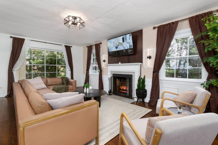 Exclusive Lux Home Near Town • Game Rm • Gym • 4br - Princeton, NJ