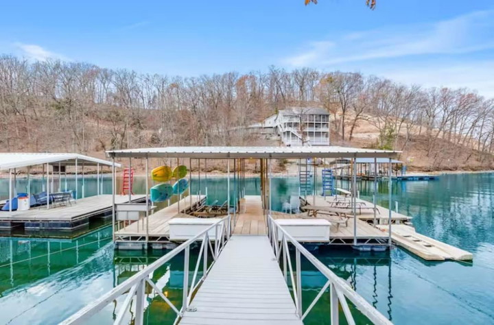 Secluded Cove On Lake! Hottub! Private Slip Dock! - Stany Zjednoczone
