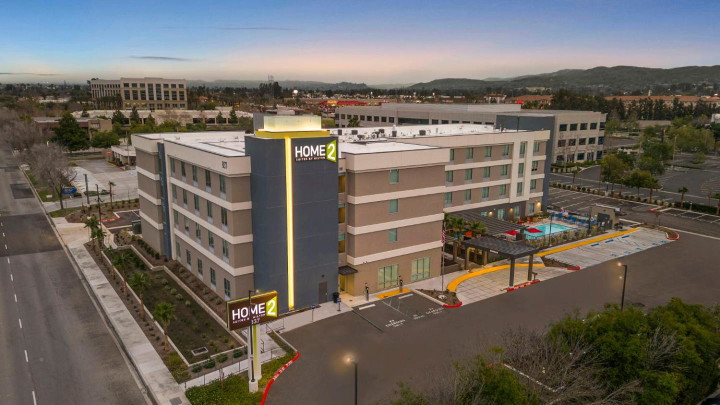 Home2 Suites By Hilton San Bernardino - Rialto, CA