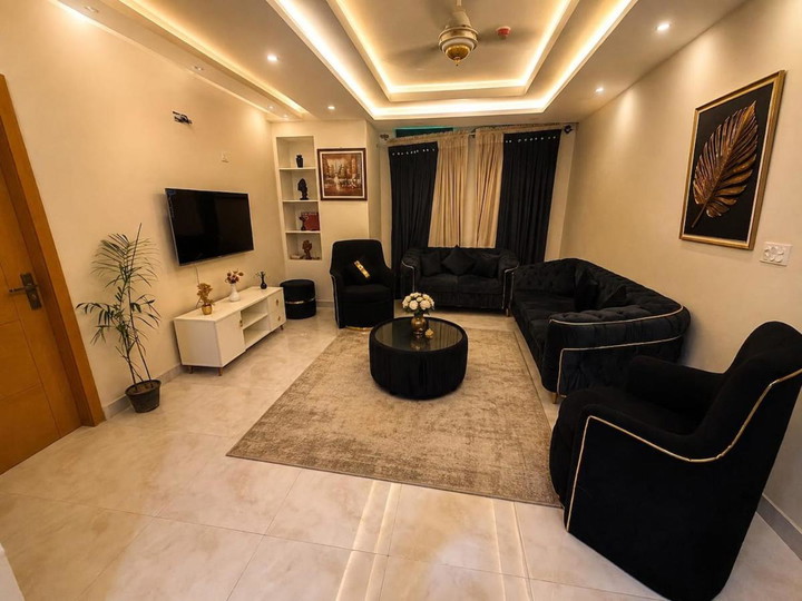 Luxury 2br Apt Pavilion Suite Bahria Phase 4 Gym Sauna - 