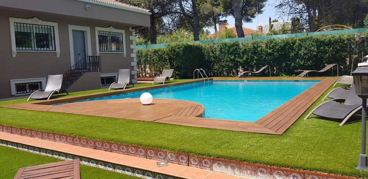 Espaciosa Villa Con Piscina, Ideal Para Relajarse En Familia - Alcalá de Henares