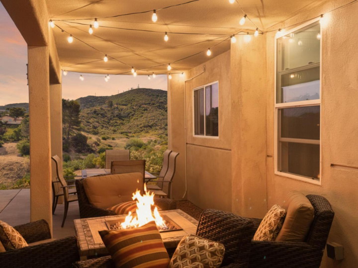 The Surf Retreat - Agoura Hills, CA