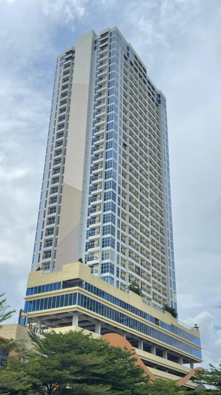 Wiwi Formosa Residence -Triple Bed-balcony - Batam