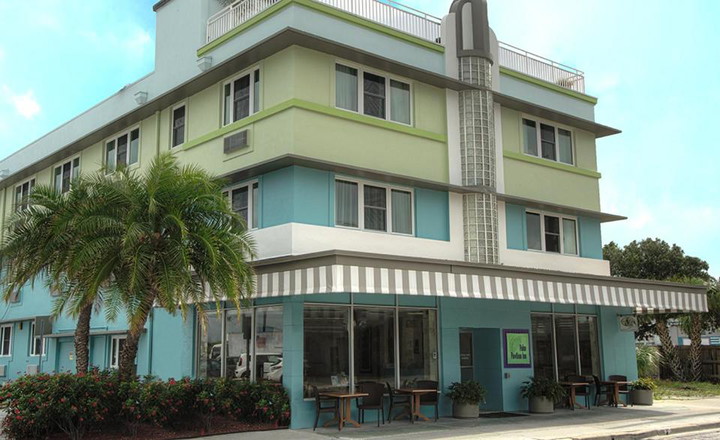 Palm Pavilion Inn - Palm Harbor, FL