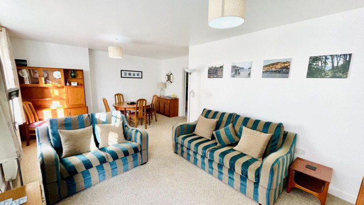 Bayards - Pet Friendly, Central Dartmouth - Brixham