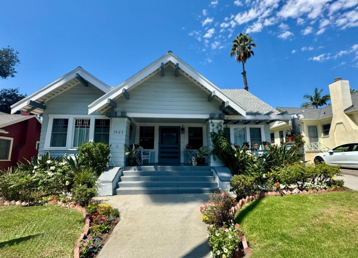 Dresden B & B - California
