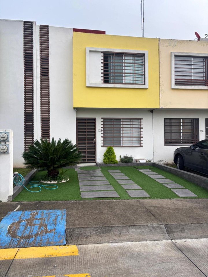 Casa En Fraccionamiento Privado - Morelia