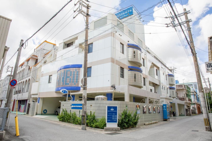 Nami No Ue Crystal Hotel - Naha