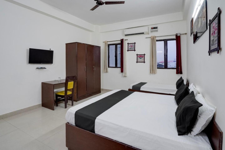 Hotel O Hotel Shakun Palace - Ghaziabad