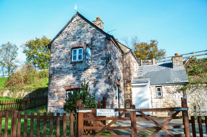 Aqueduct Cottage - Usk