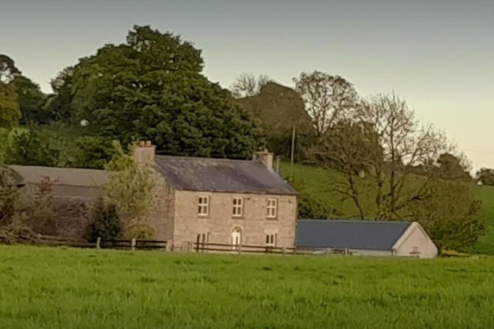 The Hollow - Irlande