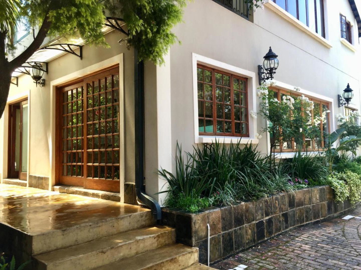 Dunvegan Execu Lodge - Alberton