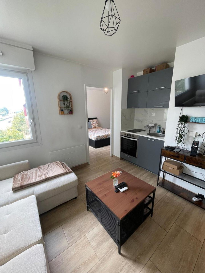 Cozy 1-bedroom Apartment - 4 People - Metro 11 - Paris 20 Minutes Away - Montreuil