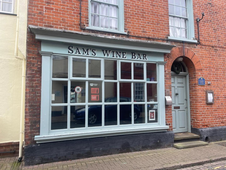 Sams Wine Bar Harwich Ltd - Harwich