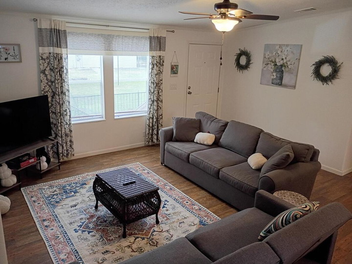 3 Bed 2 Bath Inverness Home - Close To All The Springs & Rivers - Pet Friendly - Inverness, FL