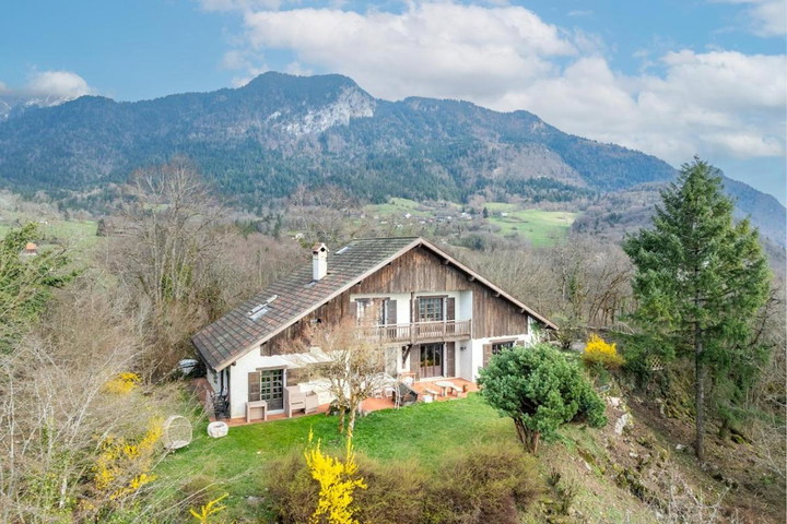 Grand Chalet Vue Lac Et Montagne - Doussard