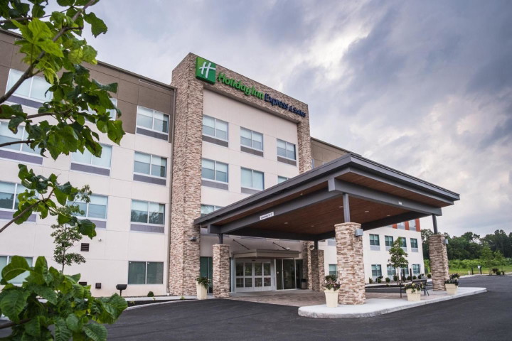 Holiday Inn Express & Suites Kingston-ulster By Ihg - Rhinebeck, NY