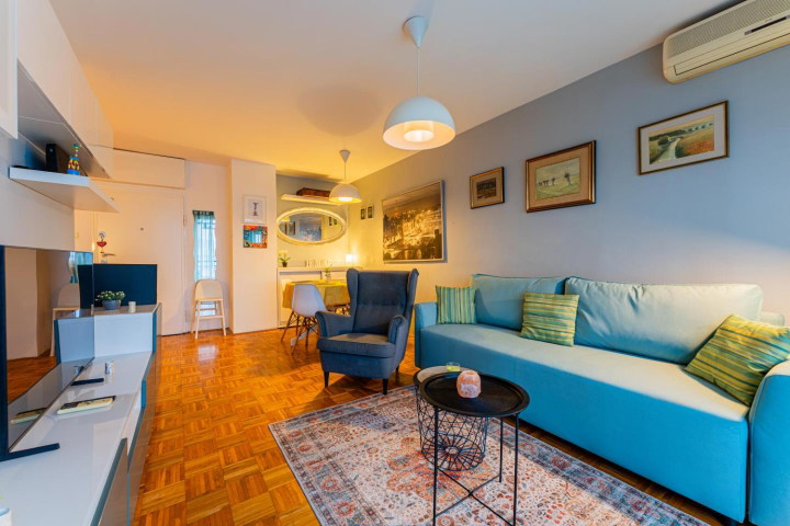 Flexible Selfcheckins 111 - Zagreb - Parking - 2 Bedrooms - Loggia - Zagreb
