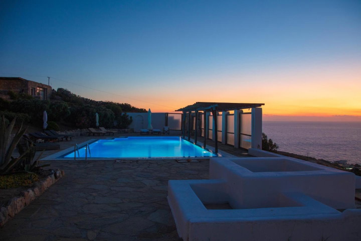 Luxurious Traditional Home - Mykonos Region